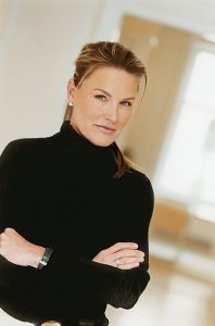 Jennifer Post - Apenas o Essencial - Tempo da Delicadeza